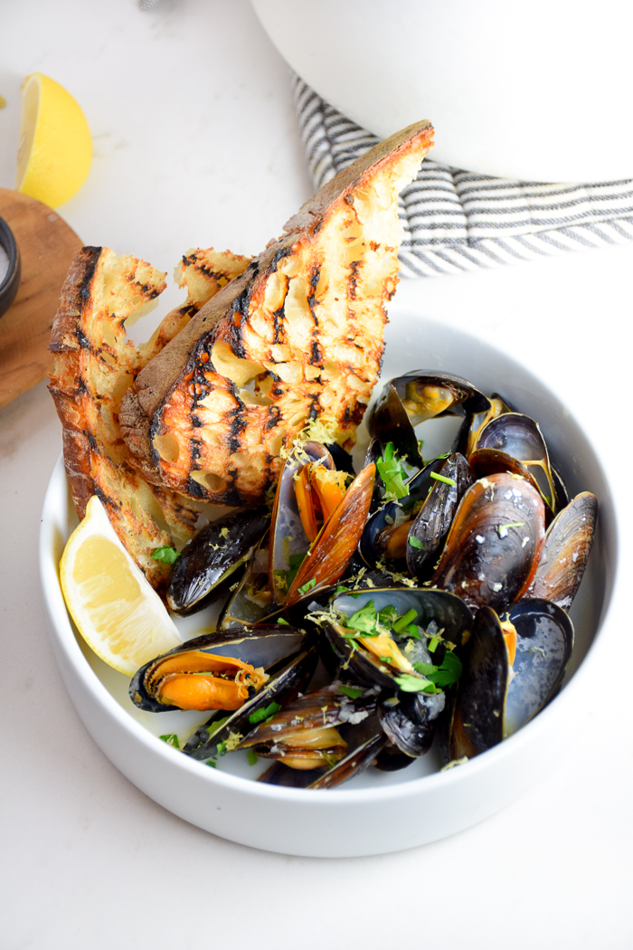 How To Cook Mussels - Mussels With Crusty Bread Recipe - Natalie Paramore